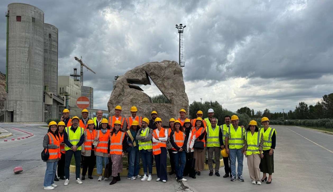 Confindustria Albania and Confindustria Brescia visit Colacem Albania ...